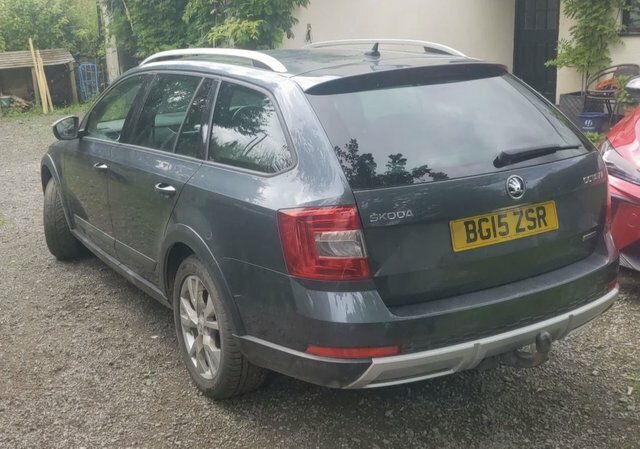 Used 2015 Skoda Octavia BG15ZSR 2.0 SCOUT TDI CR 4X4 DSG 5d 181 BHP on ...