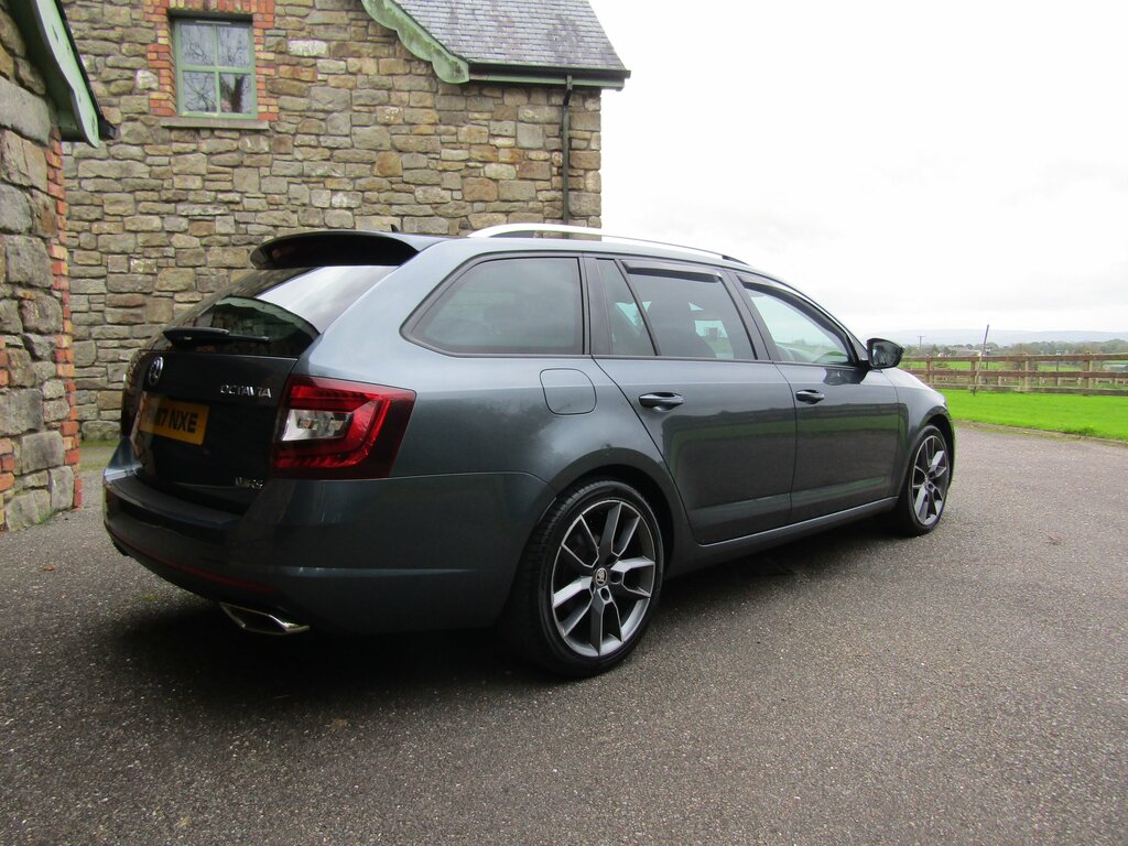 Used 2017 Skoda Octavia YG67XZN 2.0 TDI vRS Euro 6 (s/s) 5dr on Finance ...