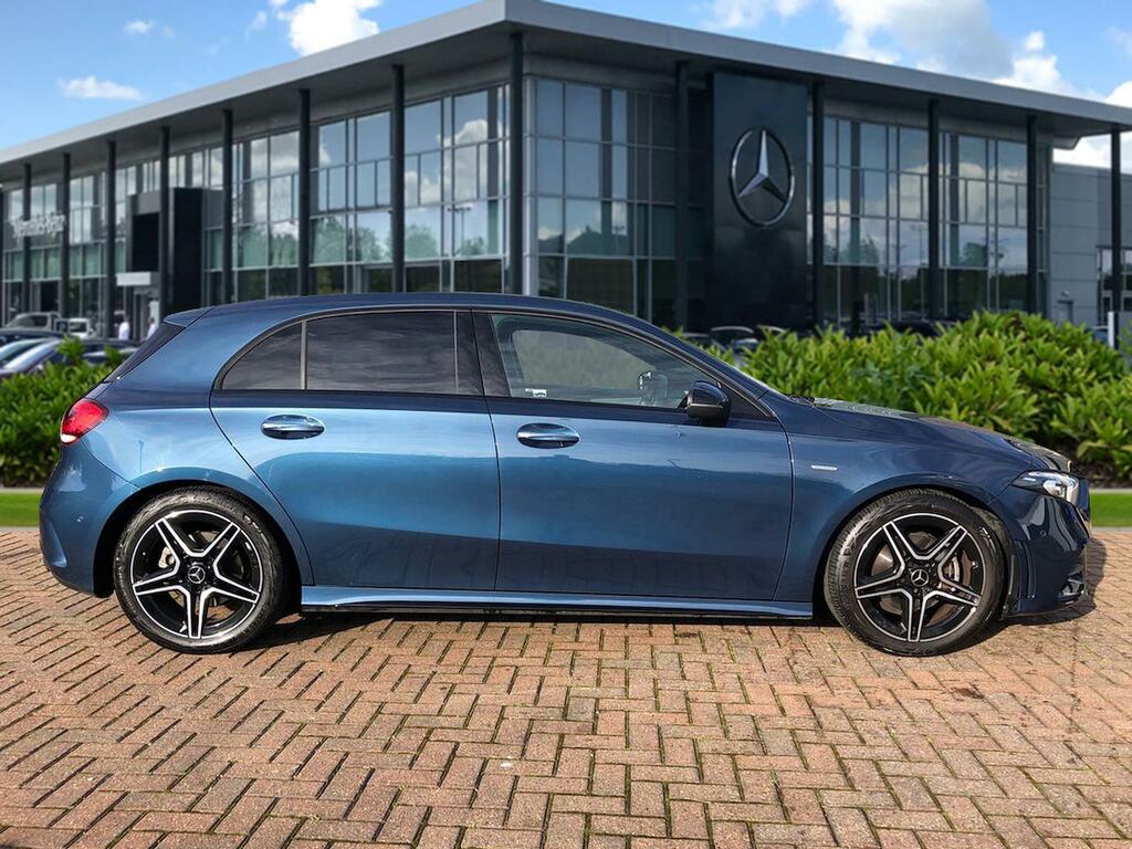 Used 2022 Mercedes-Benz A Class YN22VXW A200 AMG Line Premium Plus ...