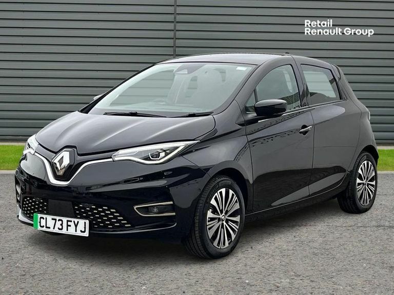 Used Renault Zoe 80kW i Iconic R110 50kWh Rapid Charge 5dr Auto on ...