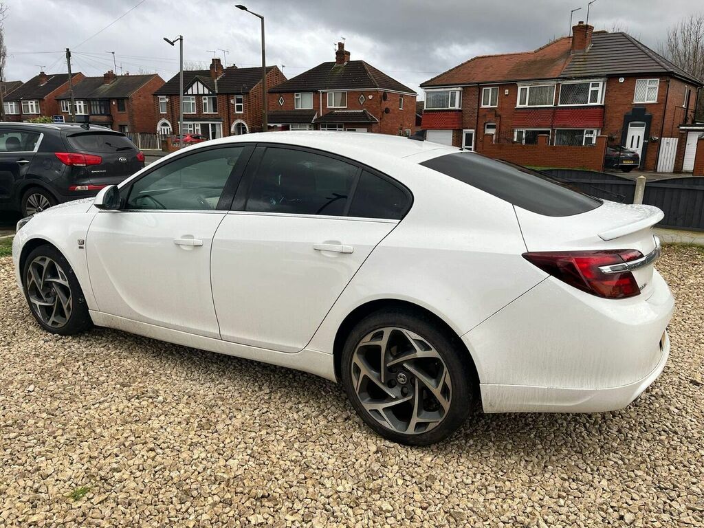 Used 2016 Vauxhall Insignia VX16OXR Hatchback 2.0 CDTi ecoFLEX SRi VX ...