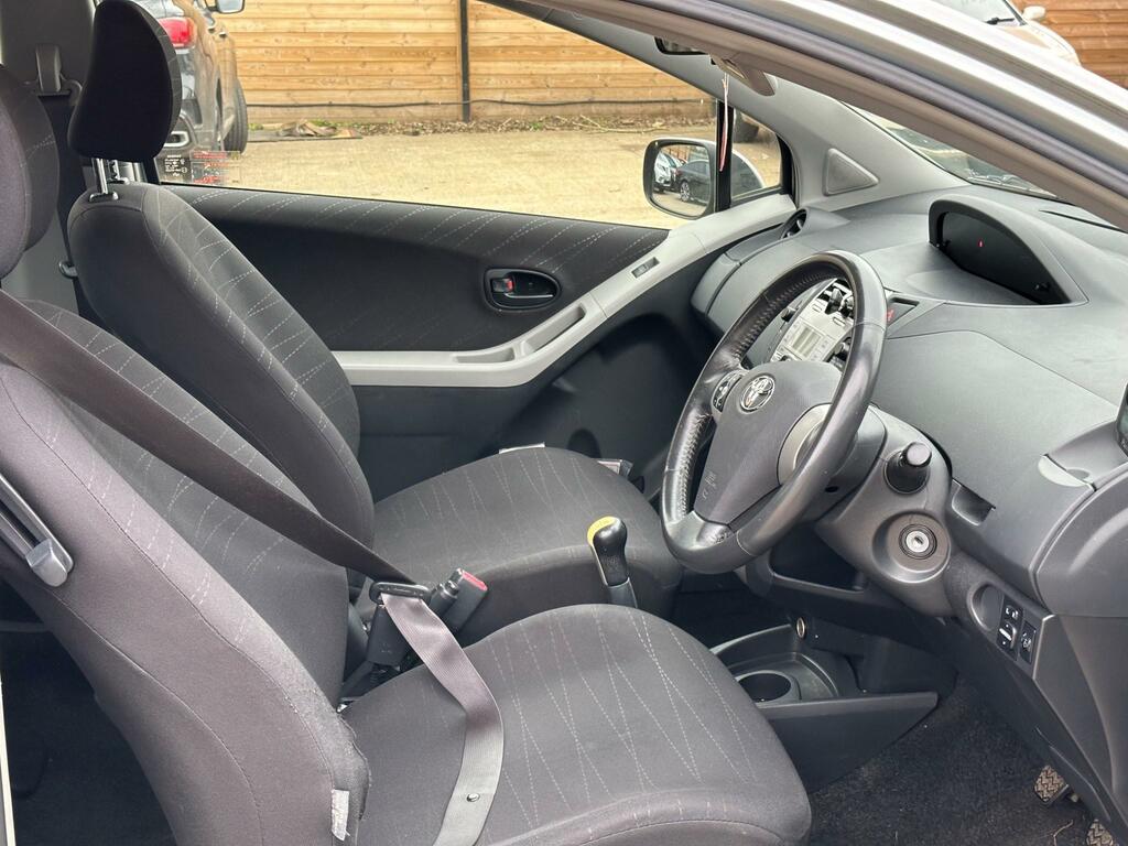 Used 2006 Toyota Yaris GR06HCJ 2006 (06 reg) | Hatchback | 102,000 ...