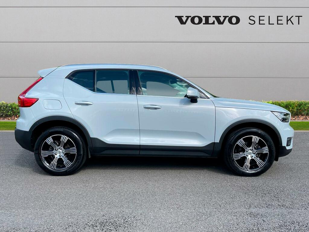 Used 2019 Volvo XC40 FY69ZBL T3 R-Design Pro Automatic on Finance in ...