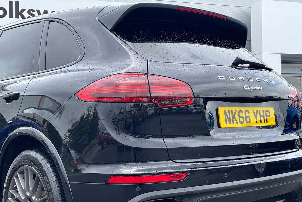 Used 2016 Porsche Cayenne NK66YHP Cayenne D Platinum Edition V6 ...