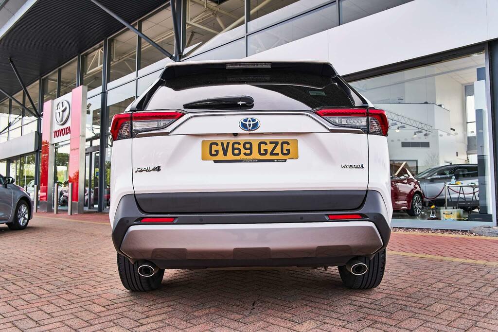 Used 2019 Toyota Rav 4 HF69WYC 2.5 VVT-h Design CVT 4WD Euro 6 (s/s ...